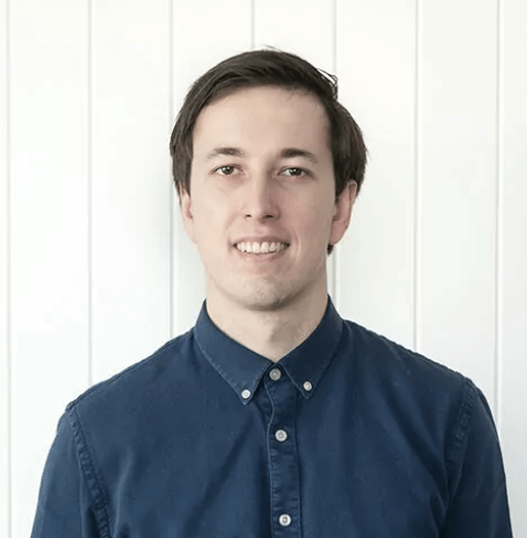 Headshot Callan B&W – Parkdale Osteopathic Clinic